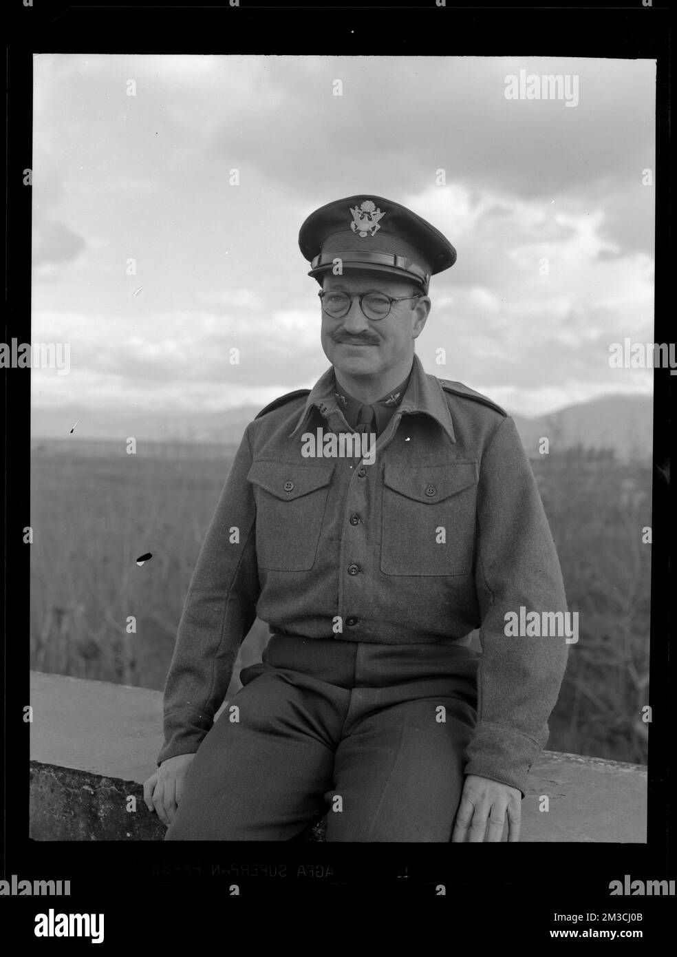 In uniform , Military personnel, Chamberlain, Samuel, 1895-1975. Samuel ...