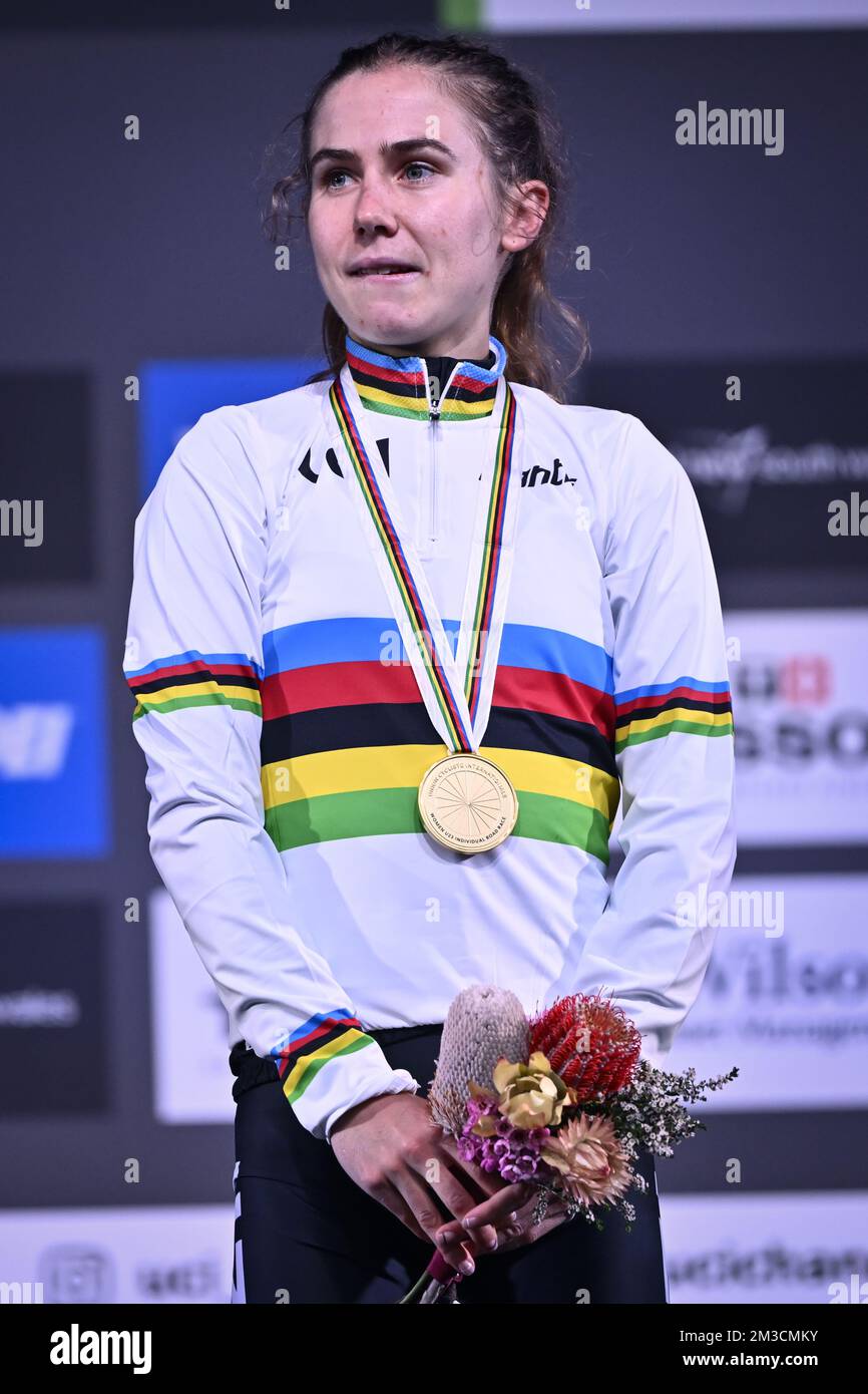 New-Zealand's Niamh Fisher-Black , winner of the gold medal celebrates ...