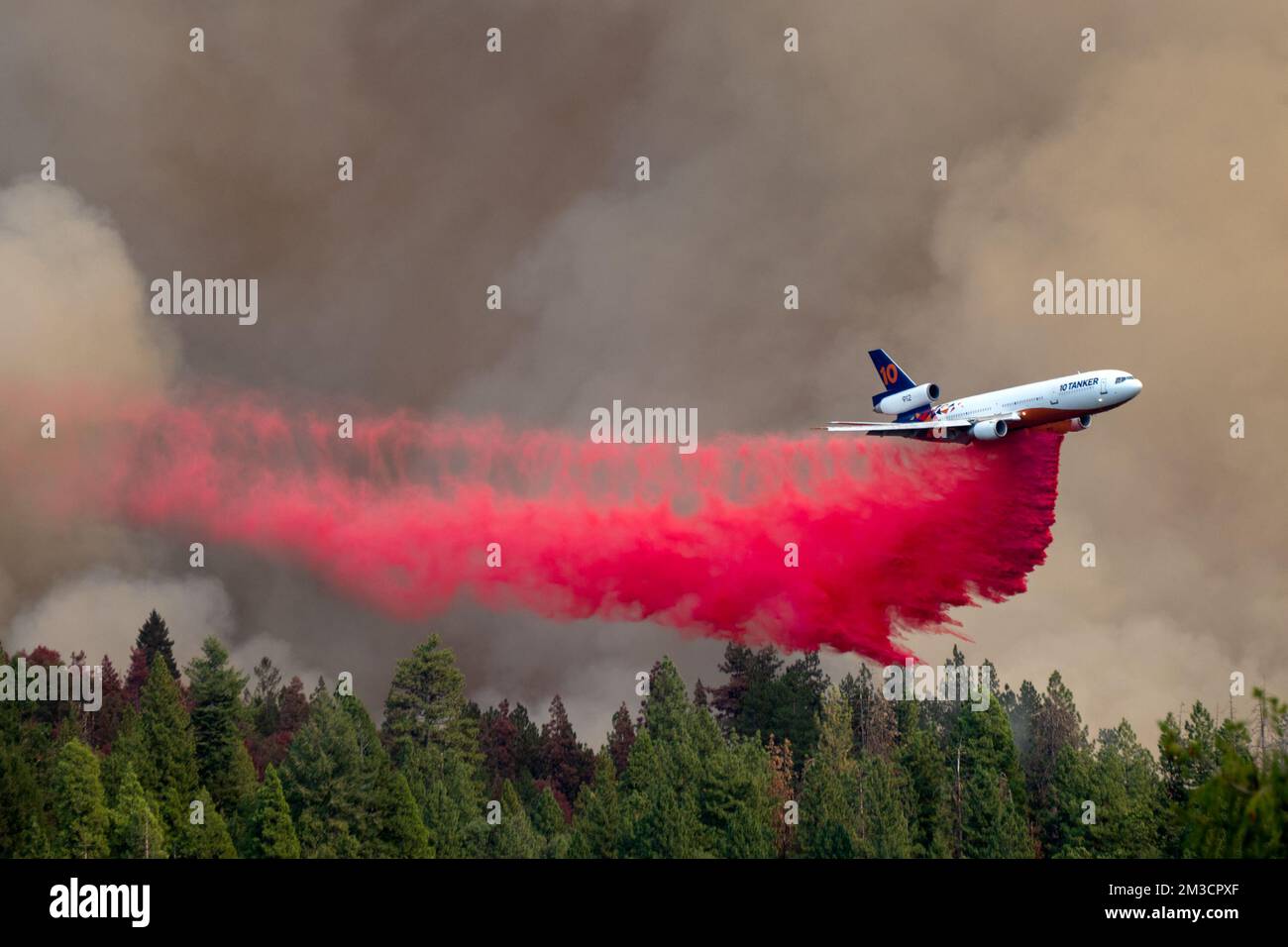 Foresthill, California, USA. 7th Sep, 2022. Air tankers drop fire ...