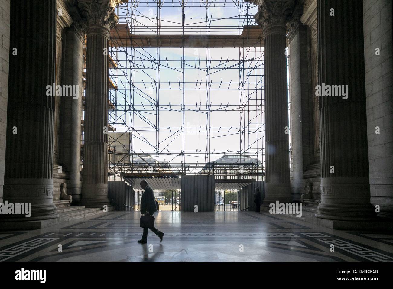 Dido court hi-res stock photography and images - Alamy