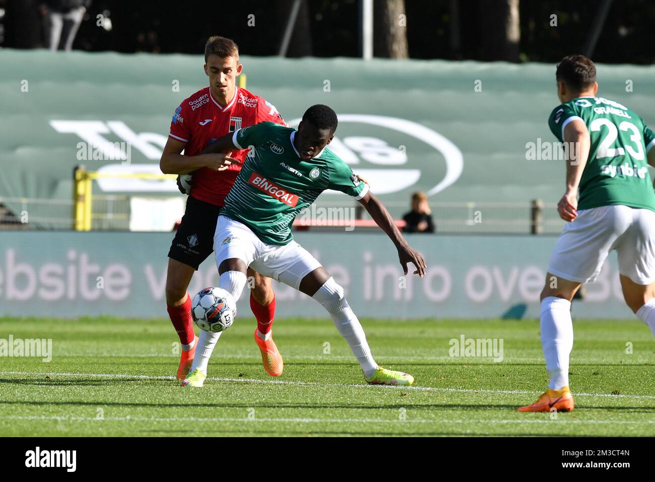 Lommel's Silu Metinho pictured in action during a soccer match between ...