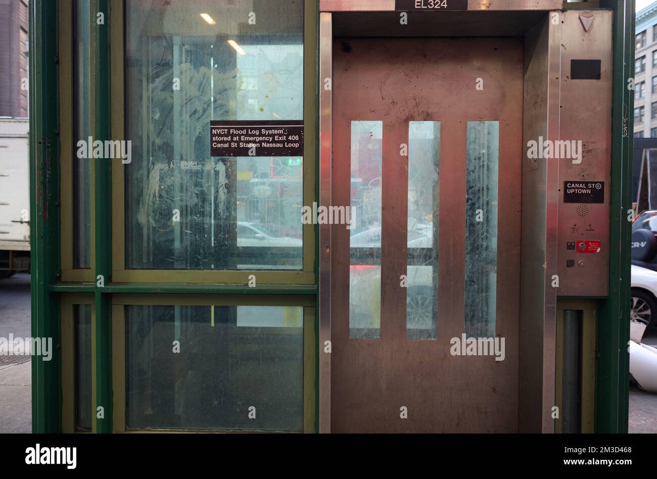 New York, New York, USA. 14th Dec, 2022. MTA elevator to Canal Street ...