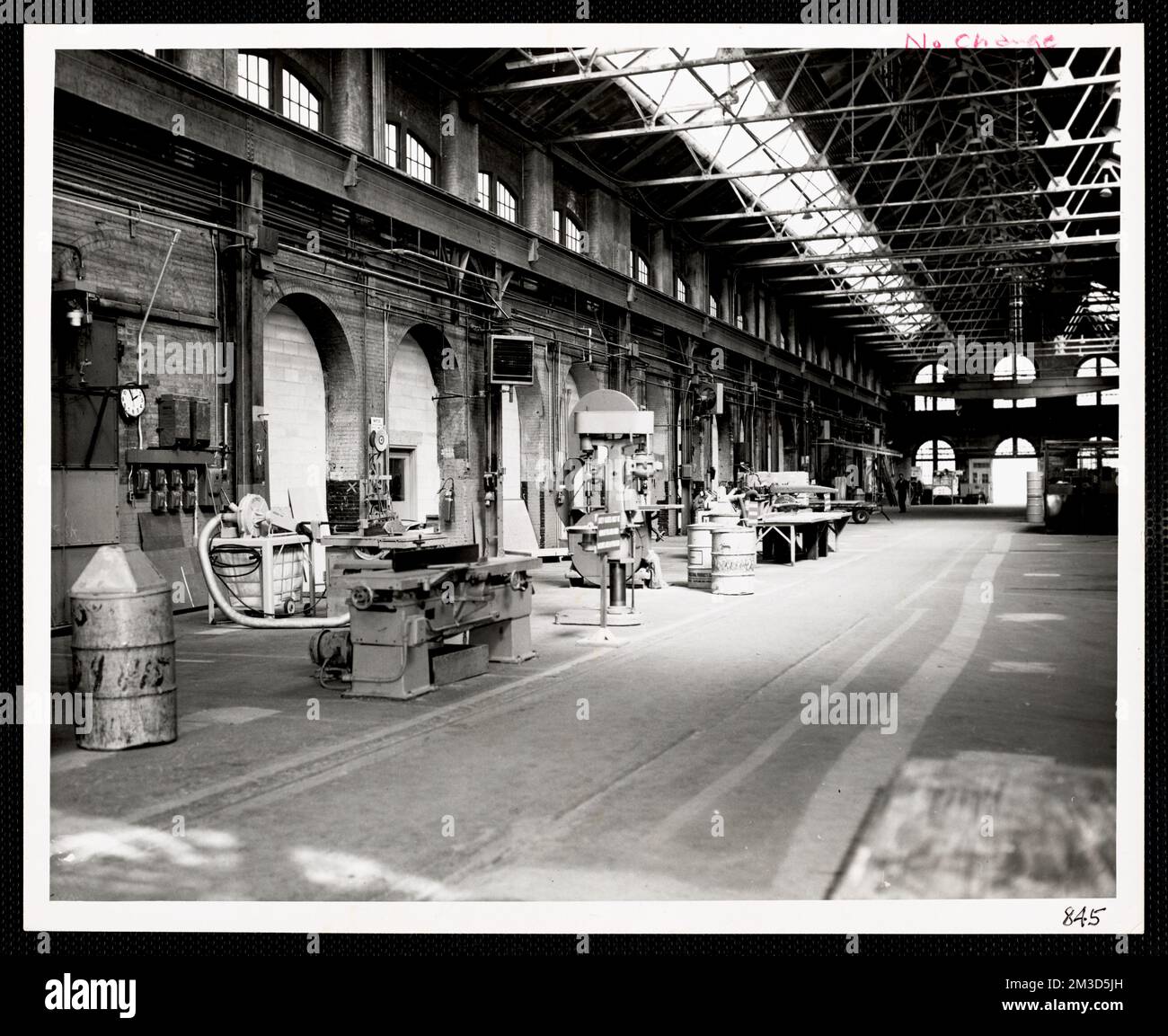 Interior bldg. 37 , Armories, Buildings, Interiors, Watertown Arsenal ...