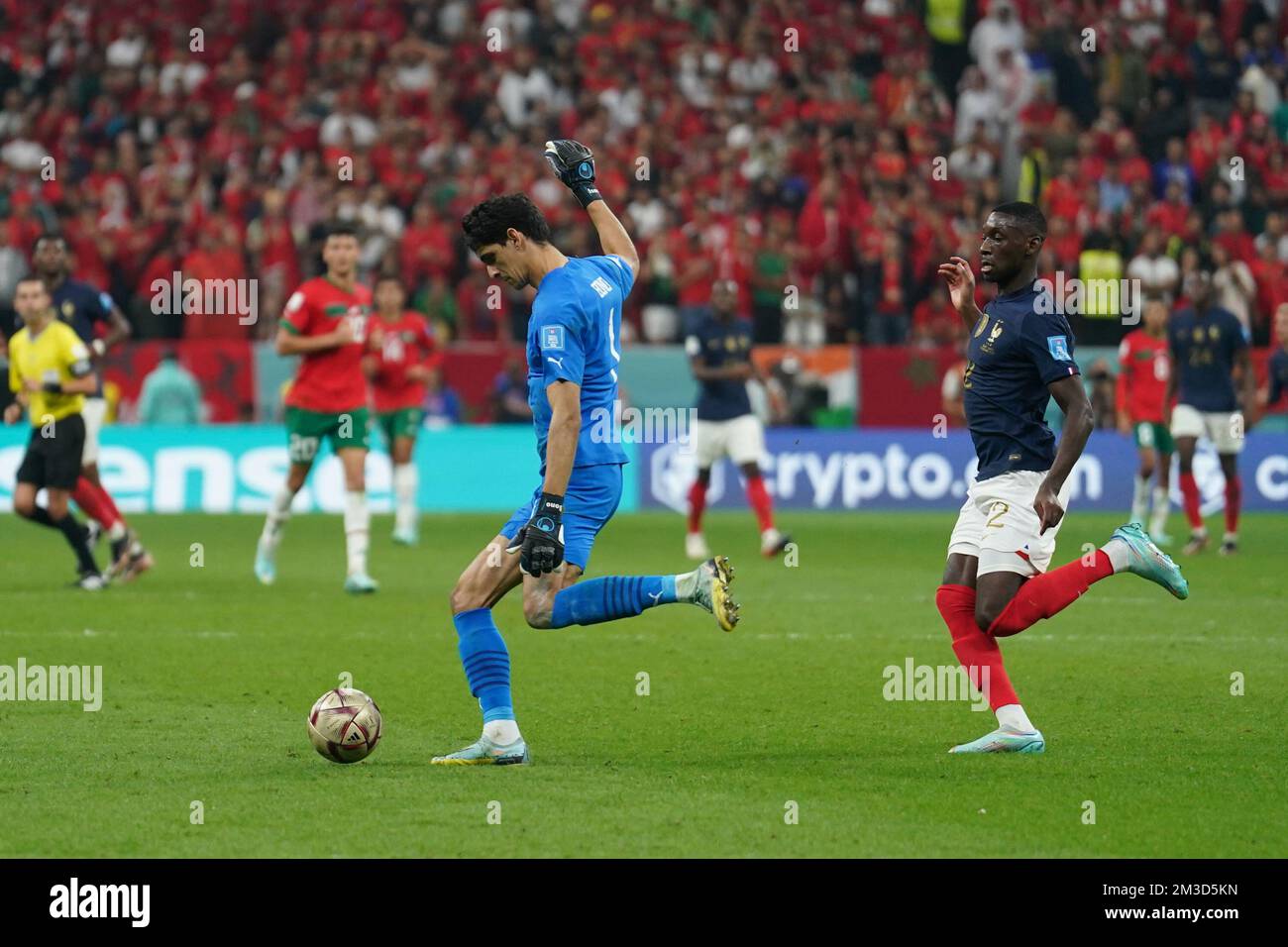 DOHA, QATAR - DECEMBER 14: Player of Morocco Bono passes the ball ...
