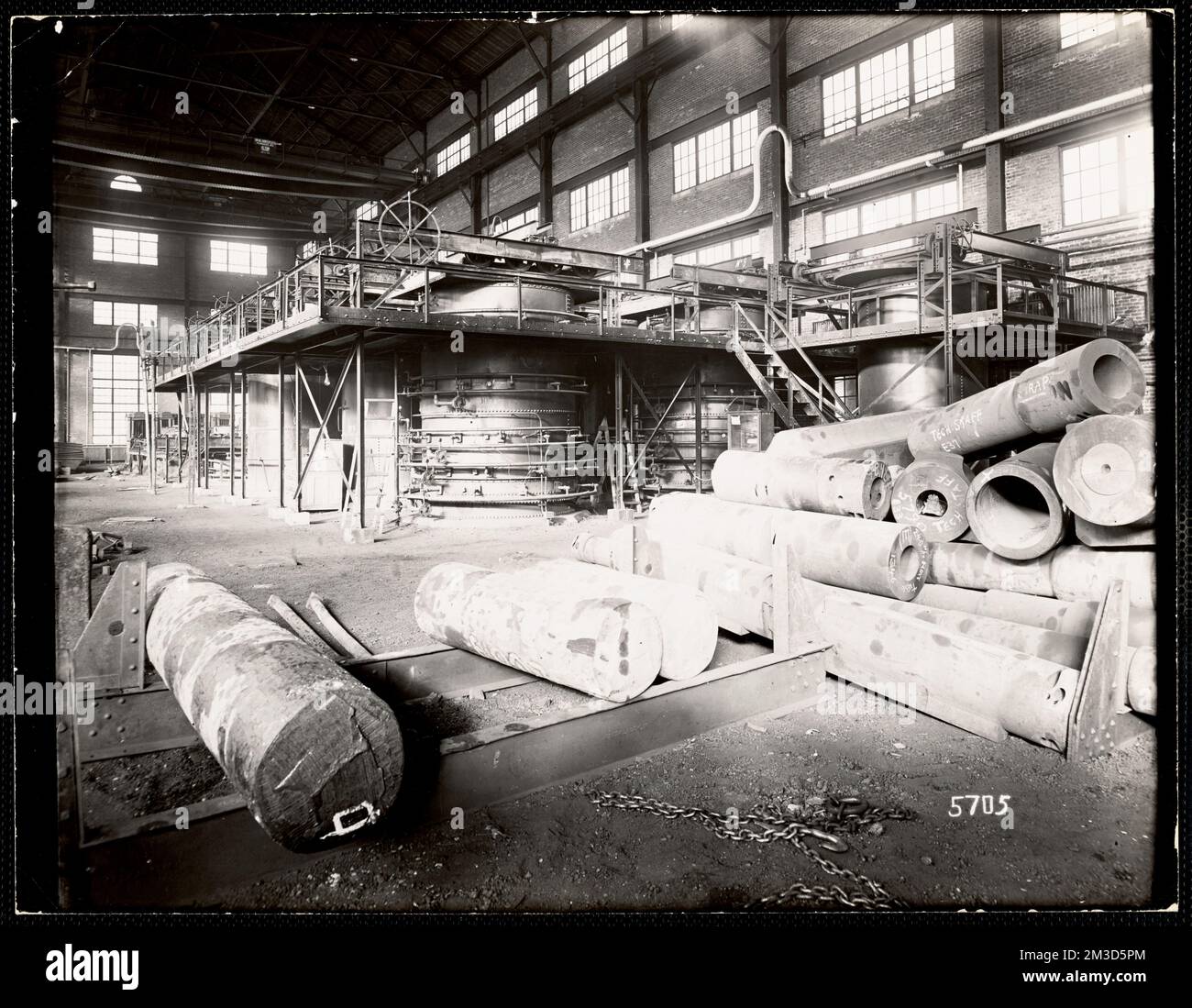 Interior of building , Armories, Ordnance industry, Interiors ...