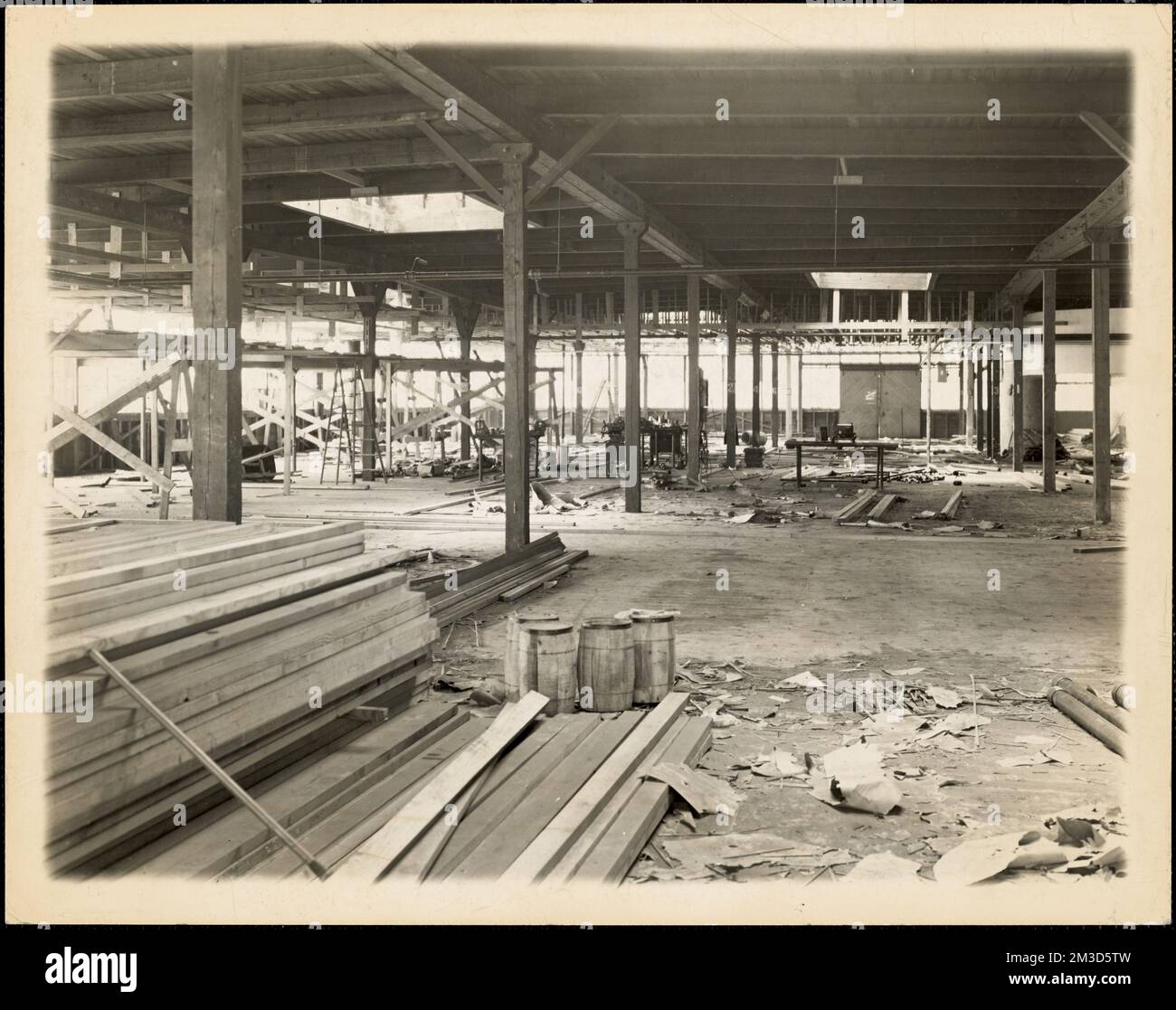 Mess hall interior hi-res stock photography and images - Alamy