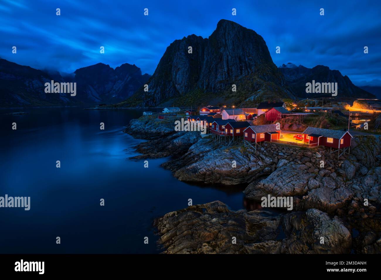 Location:67° 56' 43.15" N, 13° 7' 54.93" E Taken @Hamnoy, Norway Reine ...