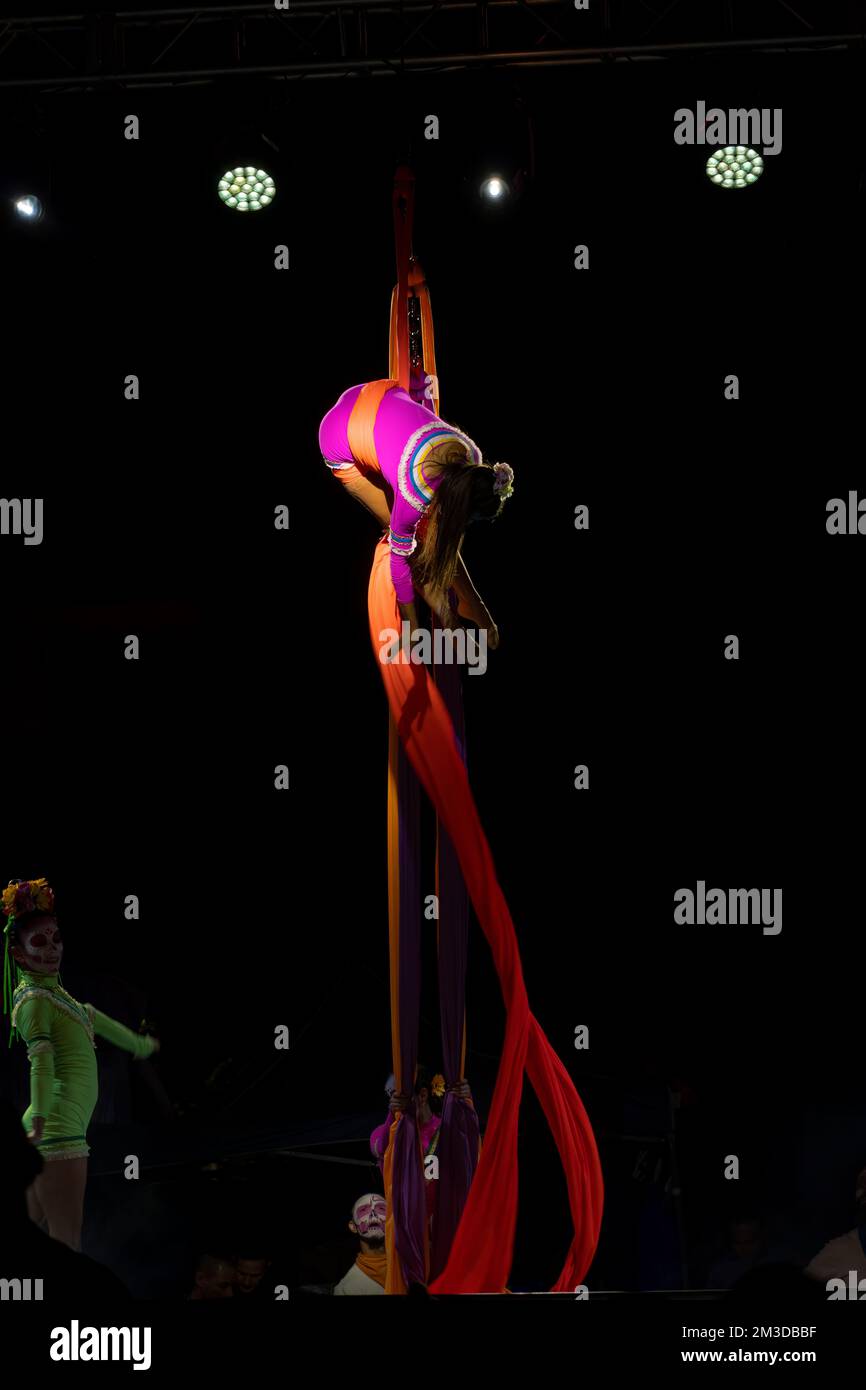 Studio practice hi-res stock photography and images - Alamy