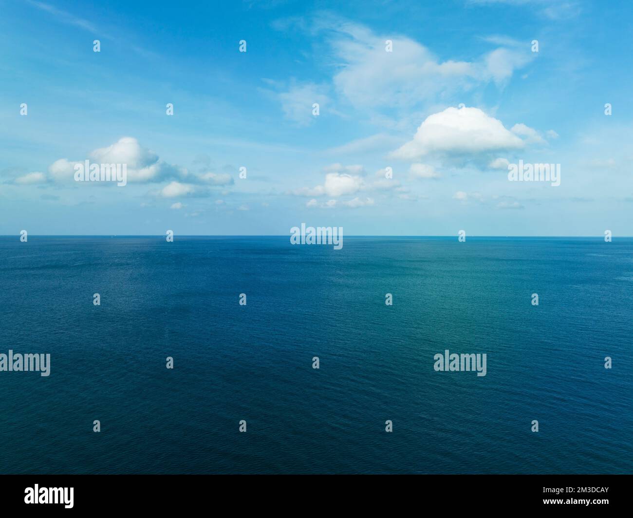 Drone shot paradise island bahamas hi-res stock photography and images ...