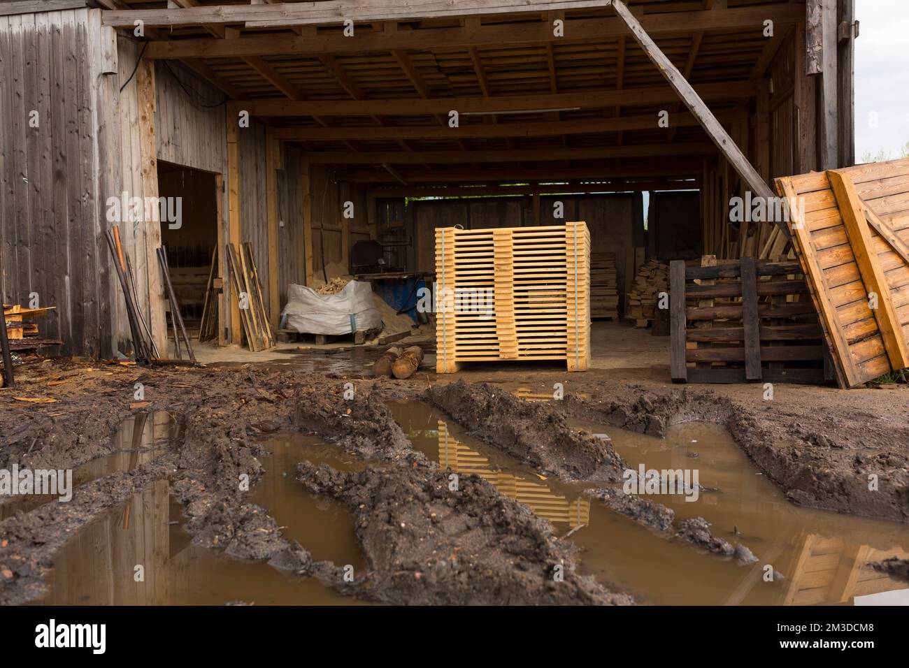 Plank planks planking hi-res stock photography and images - Alamy