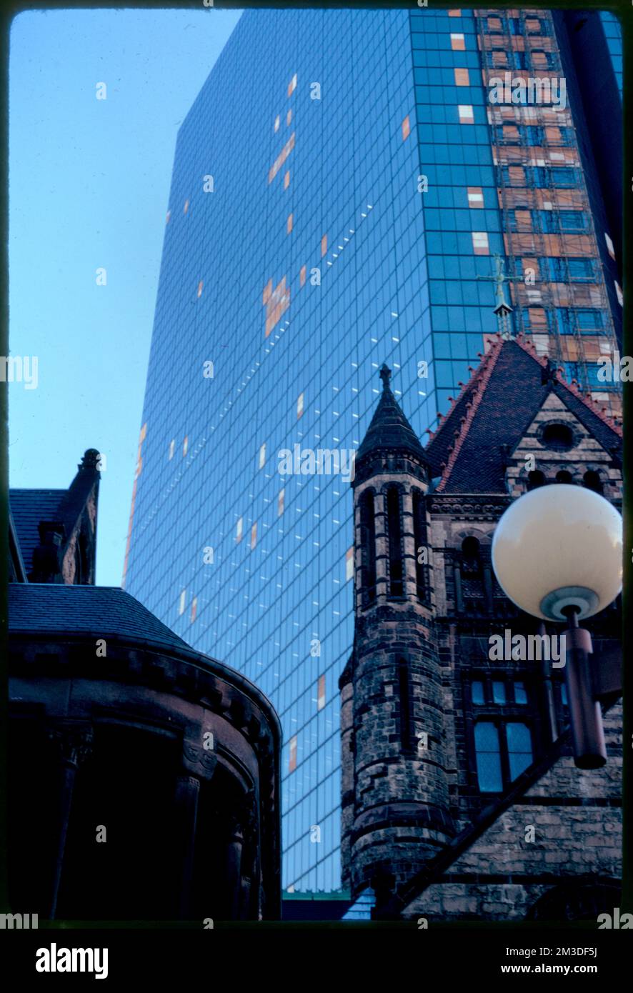 John Hancock Building with wind damage , Office buildings, Disasters ...