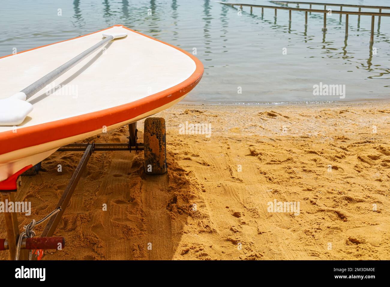 Paddle board on sea shore, closeup Stock Photo - Alamy