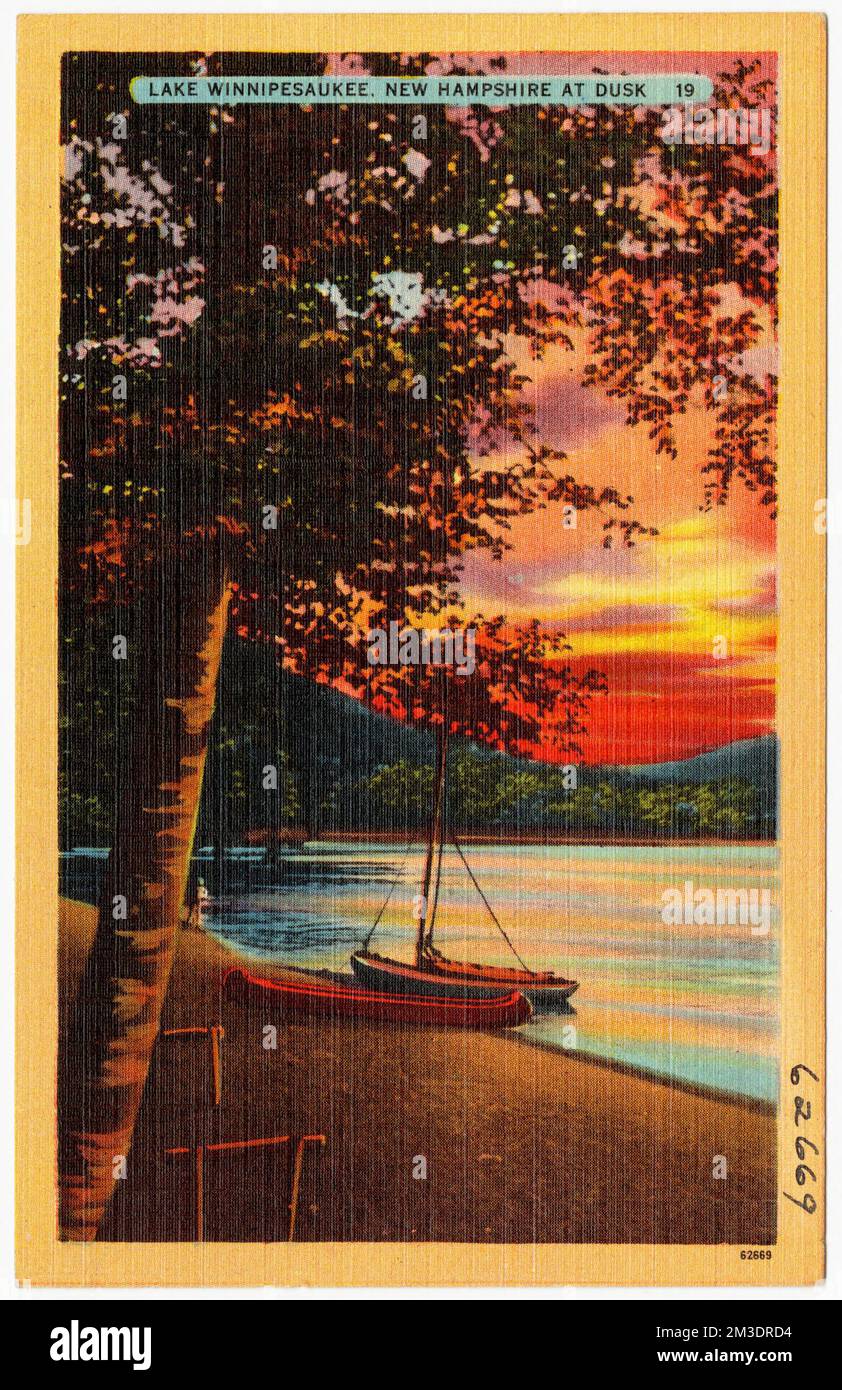 Lake Winnipesaukee, New Hampshire at Dusk , Lakes & ponds, Boats ...