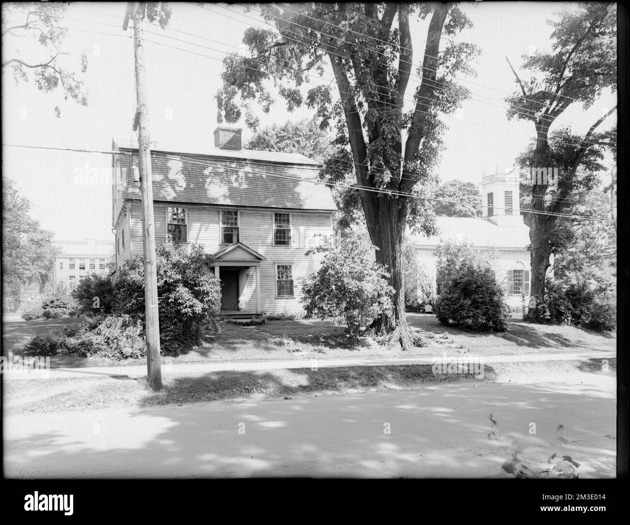 Left side of Nims House, Main Street, Old Deerfield, Mass. , Houses ...
