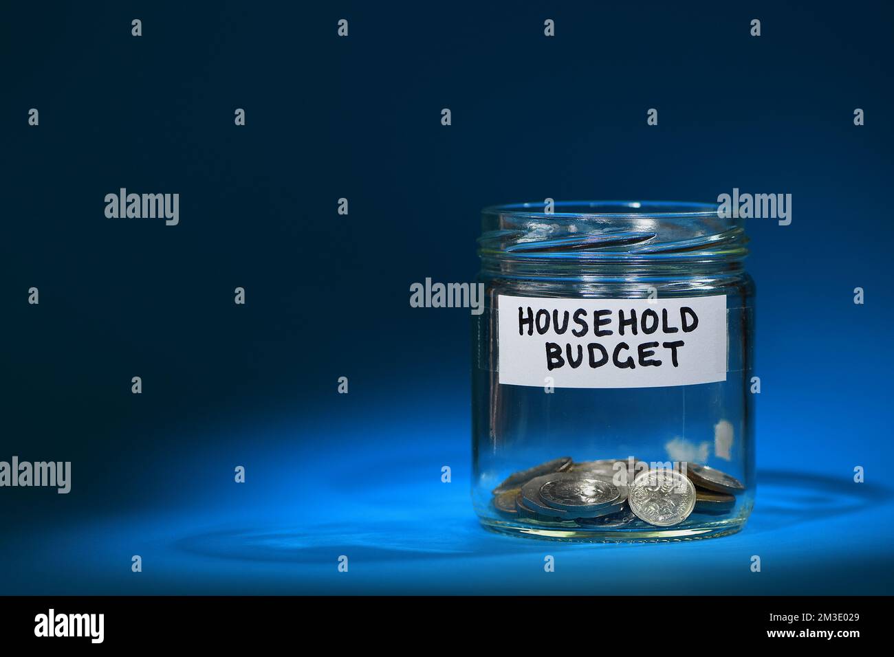 Bills Coins Lighting Hi res Stock Photography And Images Alamy bills-coins-lighting-hi-res-stock-photography-and-images-alamy