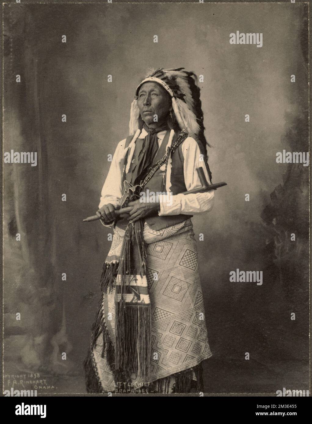 Portrait photographs indians arapaho hi-res stock photography and ...