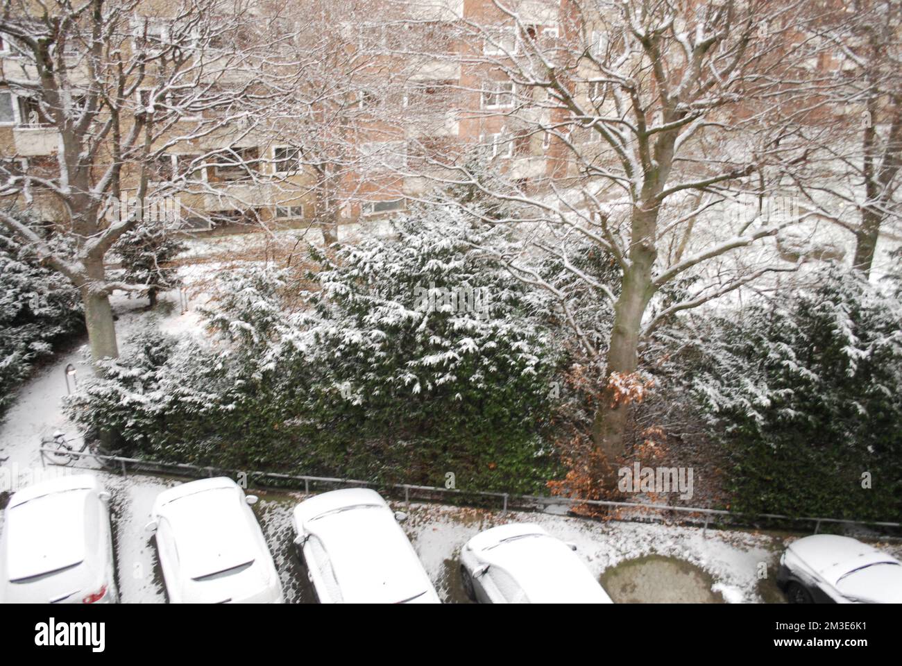 Kastrup/Copenhagen /Denmmark/14 December 2022/Snow fall in Kastrup ...