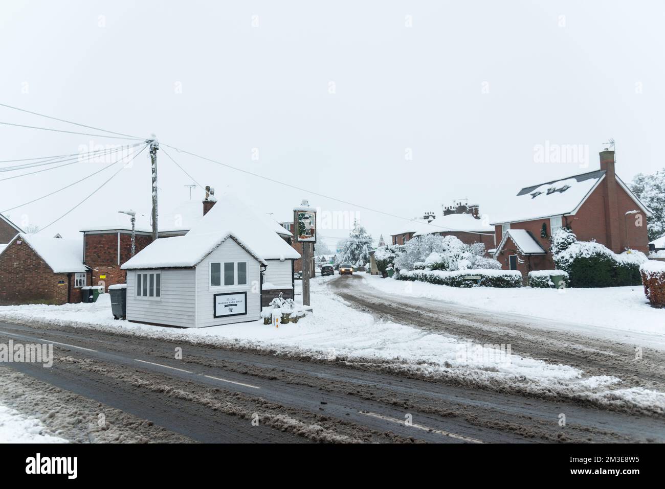 Marden village hi-res stock photography and images - Alamy