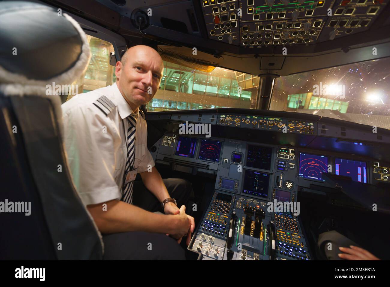 HELSINKI - SEPTEMBER 20: Finnair pilots preparing aircraft for take-off ...