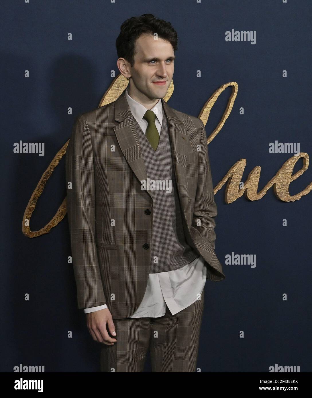 Los Angeles, United States. 14th Dec, 2022. Cast member Harry Melling ...