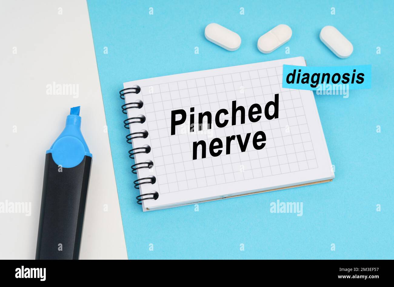 Pinched nerve hi-res stock photography and images - Alamy