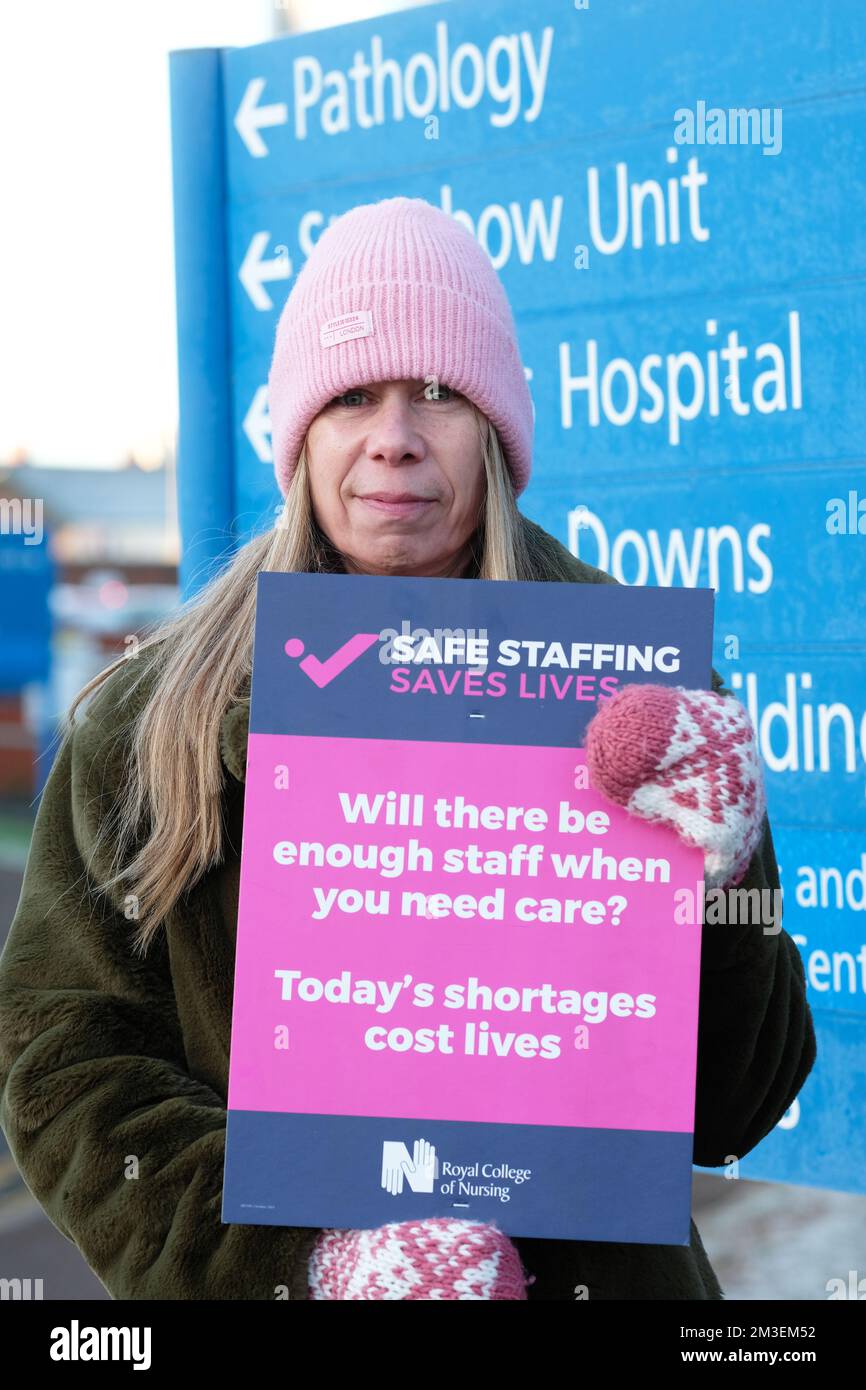 Mental health uk hospital hi-res stock photography and images - Alamy