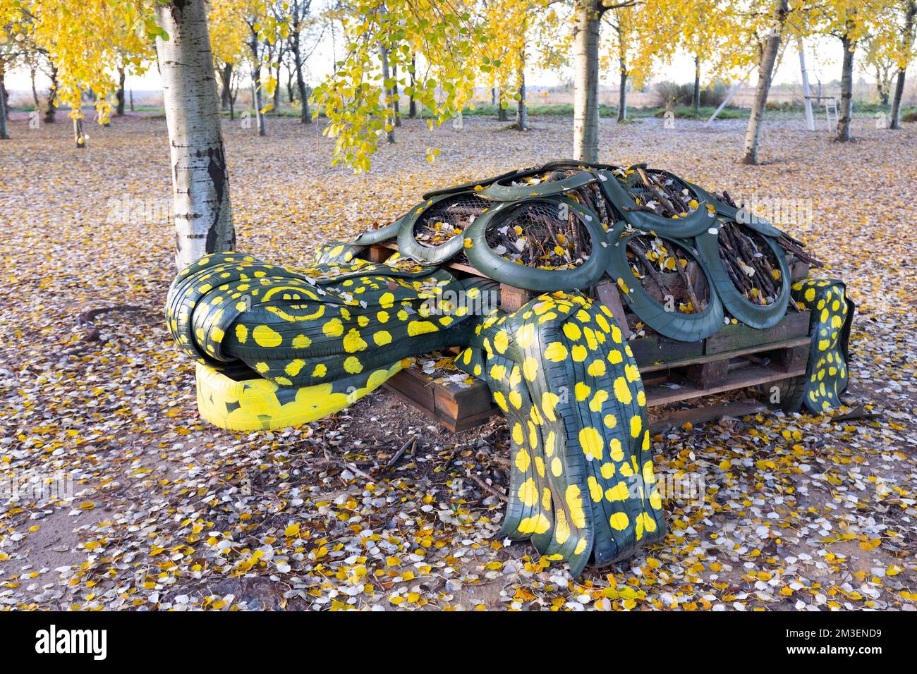 Turtle human build sculpture. Estany d'Ivars - Vilasana, Ivars d'Urgell ...