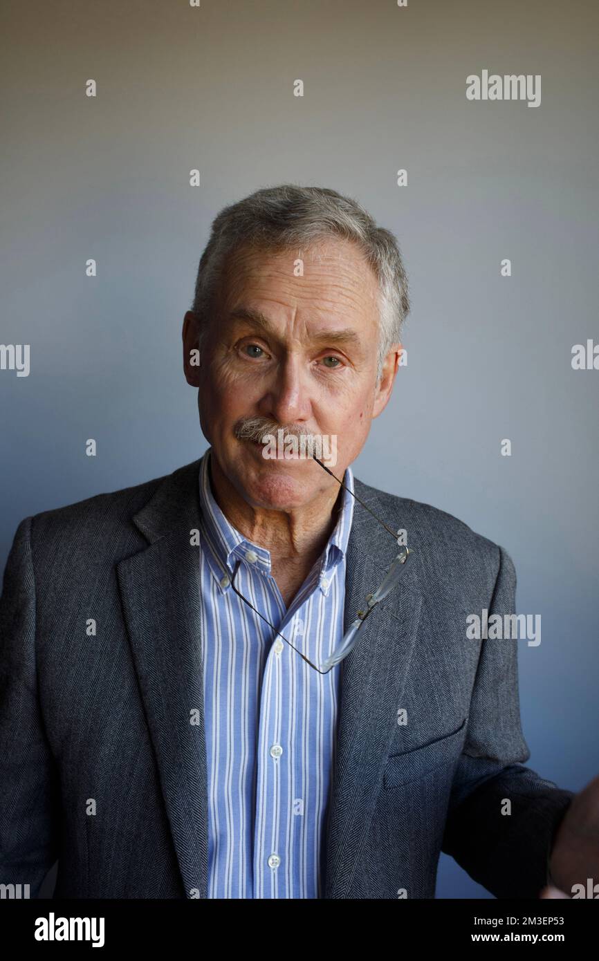 Portrait of David Quammen 11/11/2022 ©Basso Cannarsa/opale.photo Stock ...