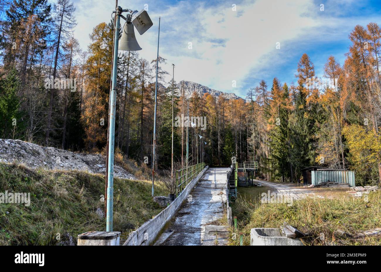 Cortina d’Ampezzo, Bobbahn, Start, Anlauf, Rampe, Steil, Geländer ...