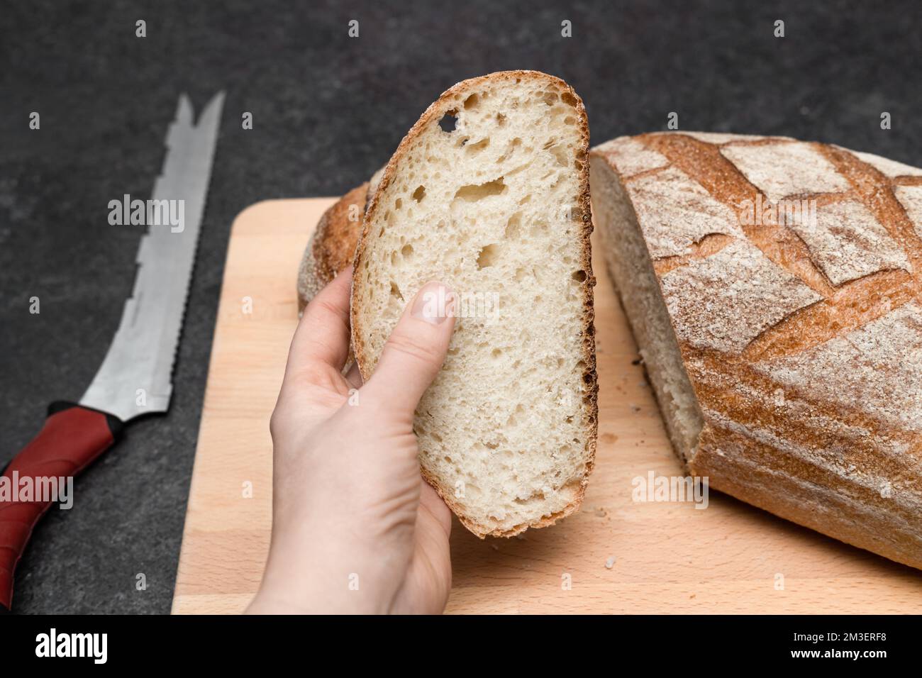 Oval slice hi-res stock photography and images - Alamy