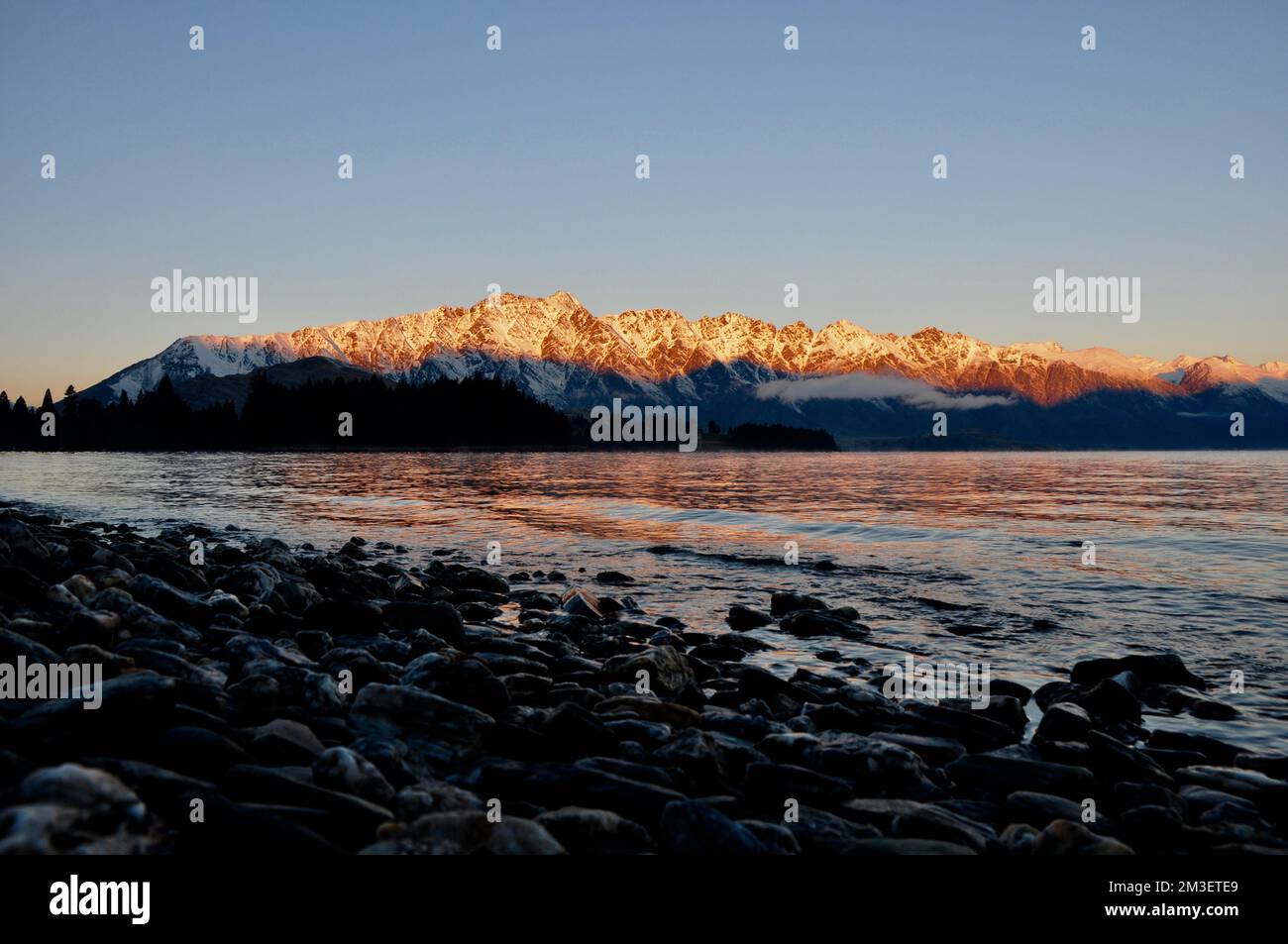 Remarkables ski area hi-res stock photography and images - Alamy