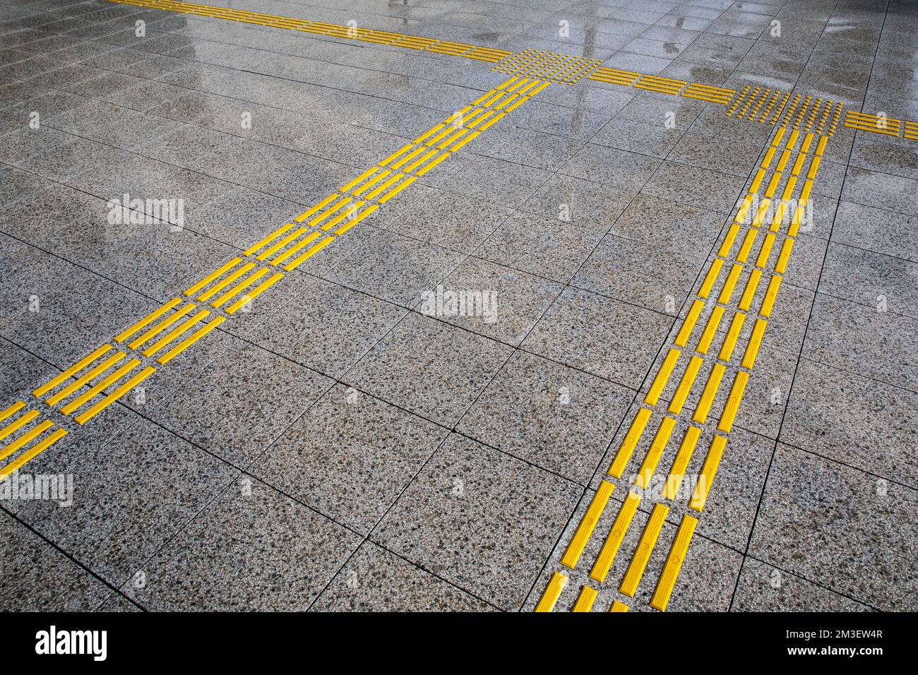 Tactile paving visually impaired hi-res stock photography and images ...