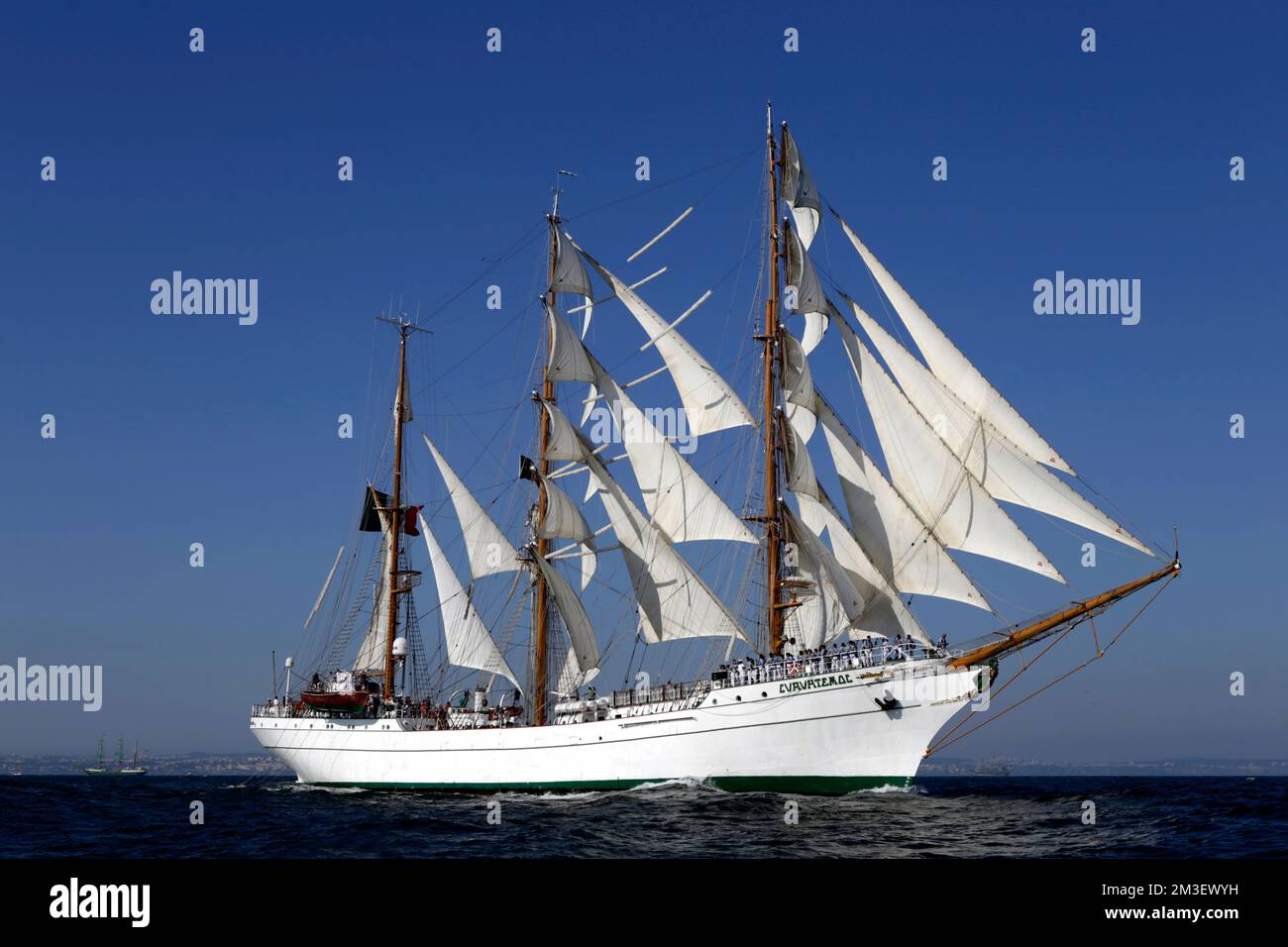 Mexican barque cuauhtemoc hi-res stock photography and images - Alamy