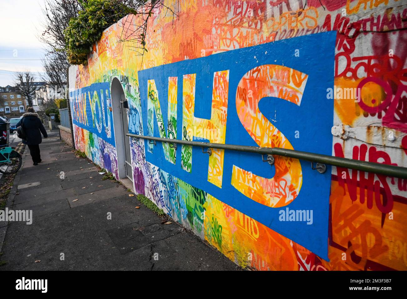 Nurses murals hi-res stock photography and images - Alamy