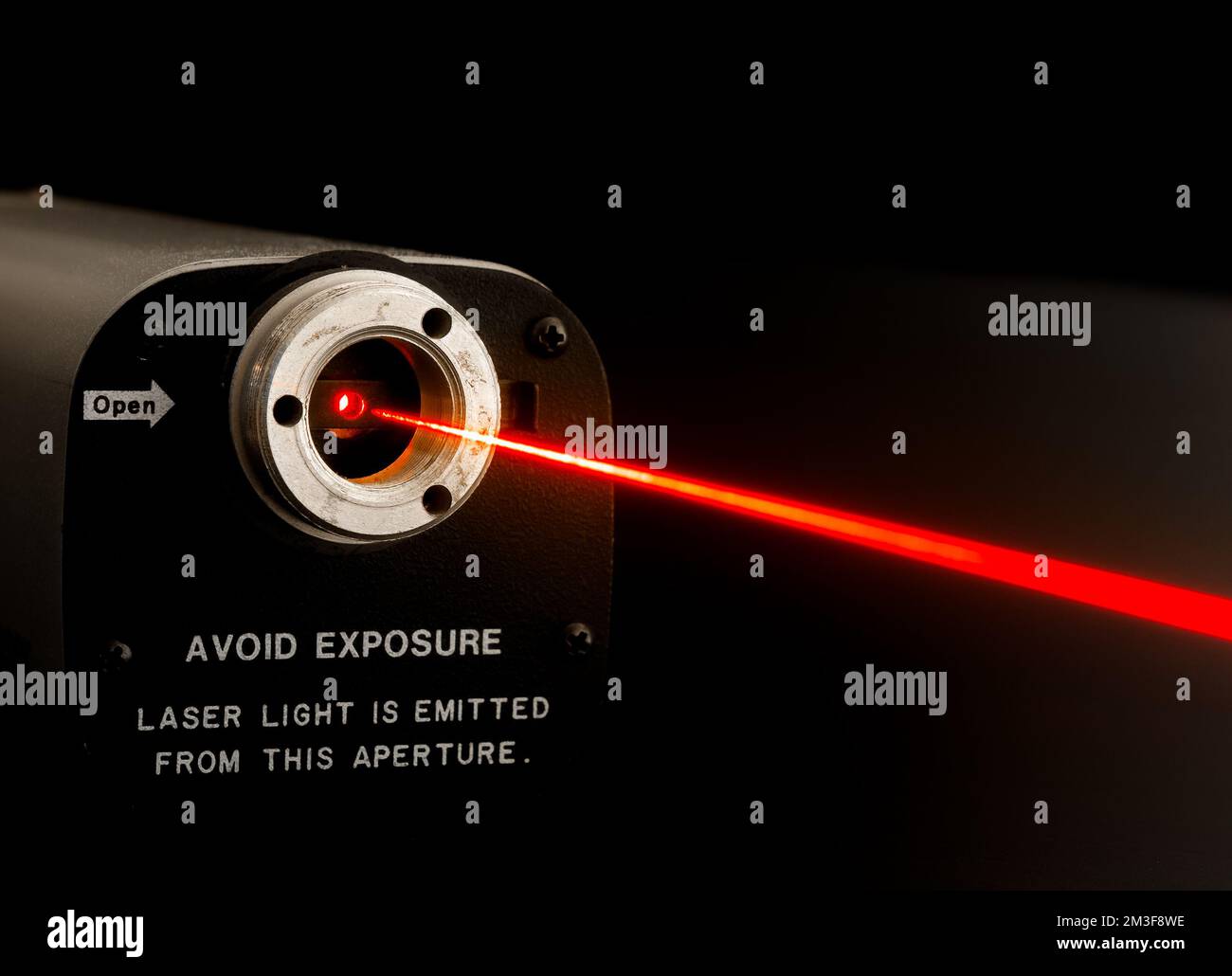 Diffraction laser hi-res stock photography and images - Alamy