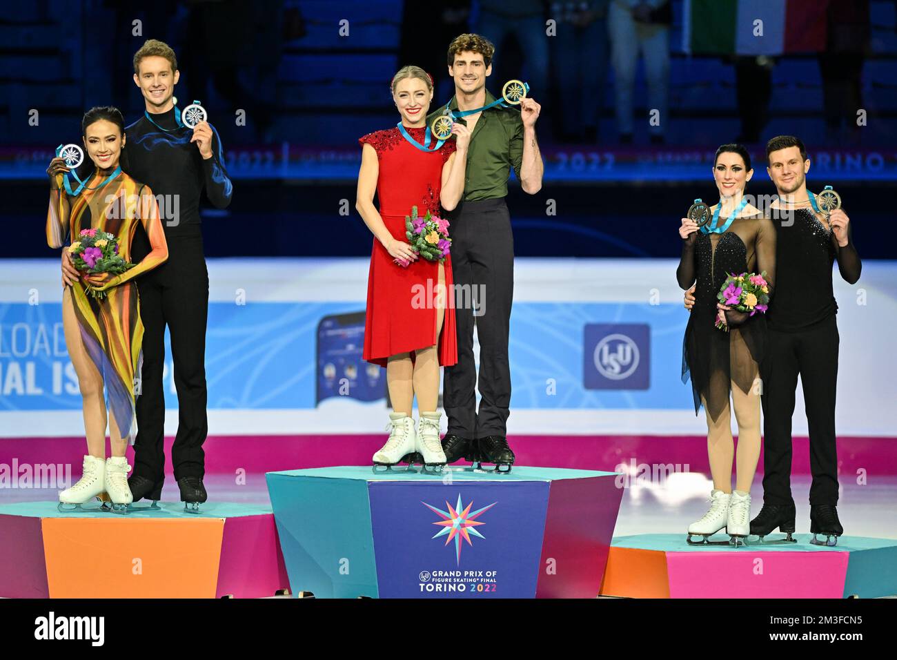 Senior Ice Dance Awards, L-R, Madison CHOCK & Evan BATES (USA) second ...