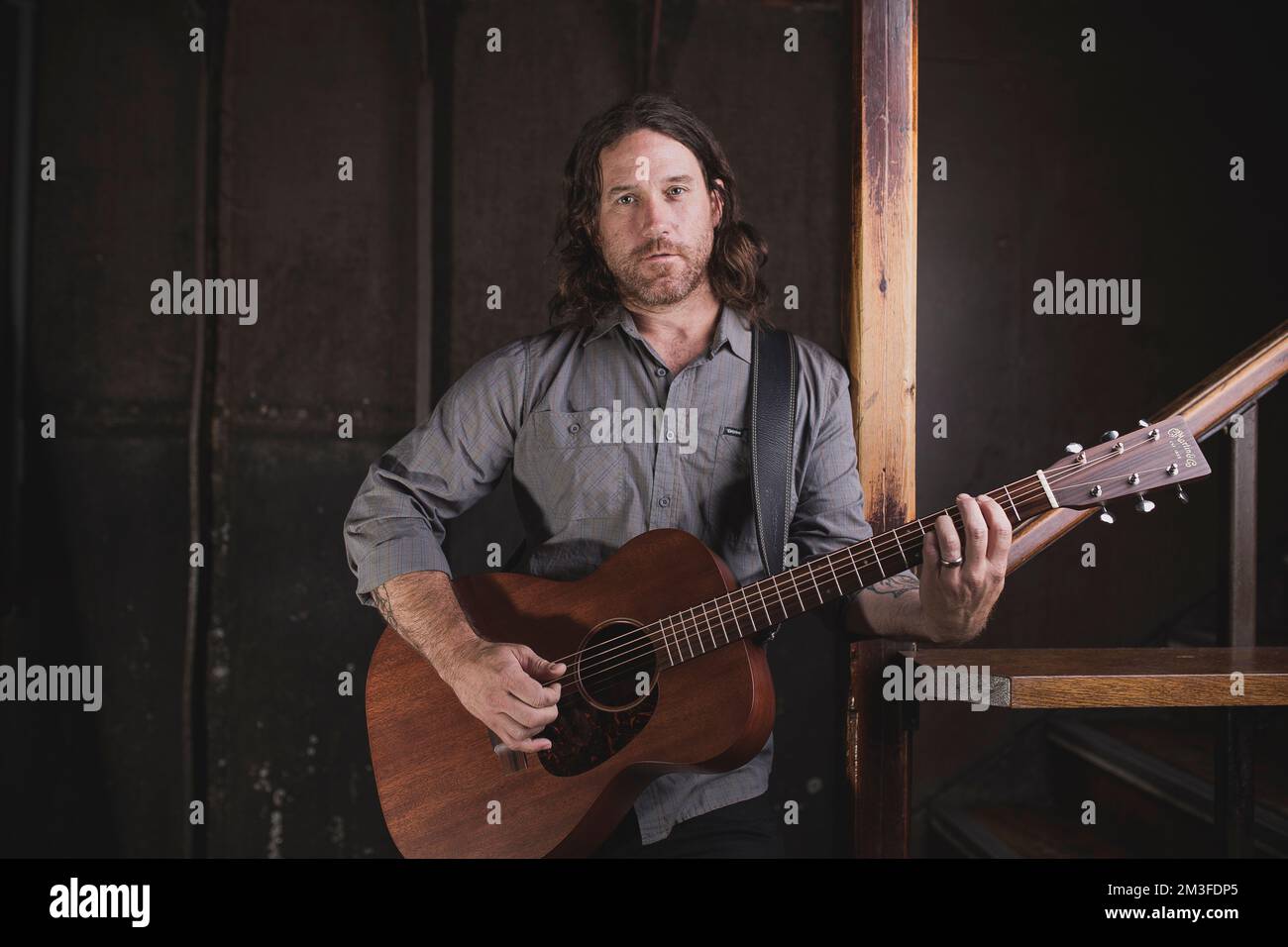 Chuck ragan guitarist hi-res stock photography and images - Alamy