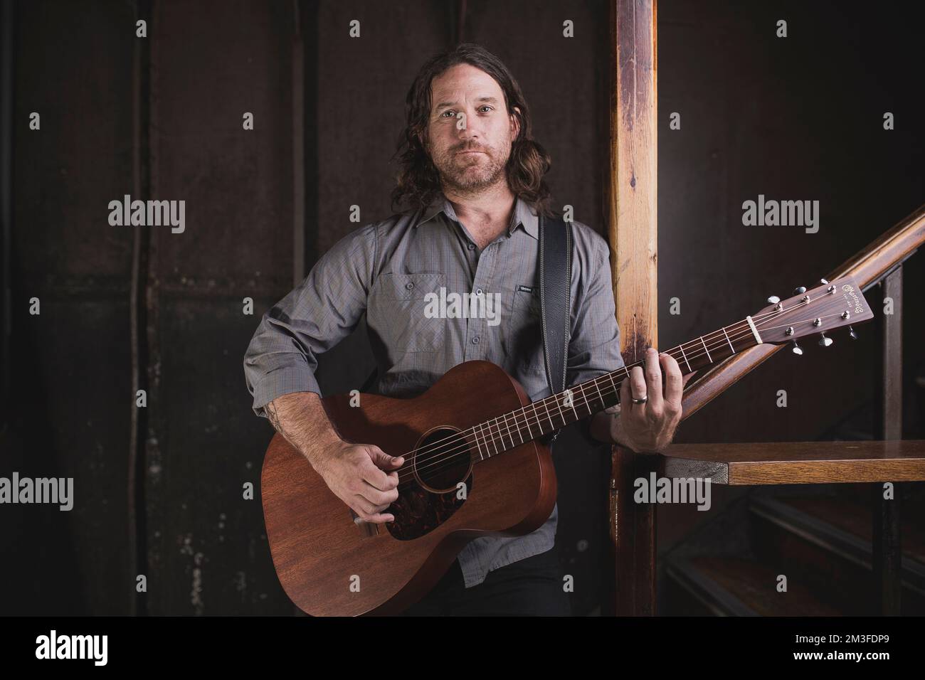 Chuck ragan guitarist hi-res stock photography and images - Alamy