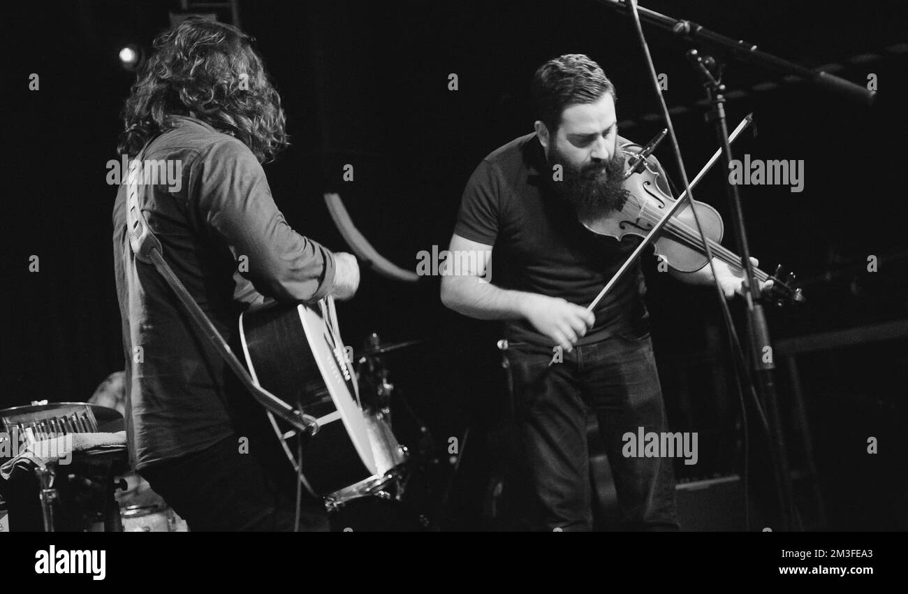 Chuck ragan on stage hi-res stock photography and images - Alamy