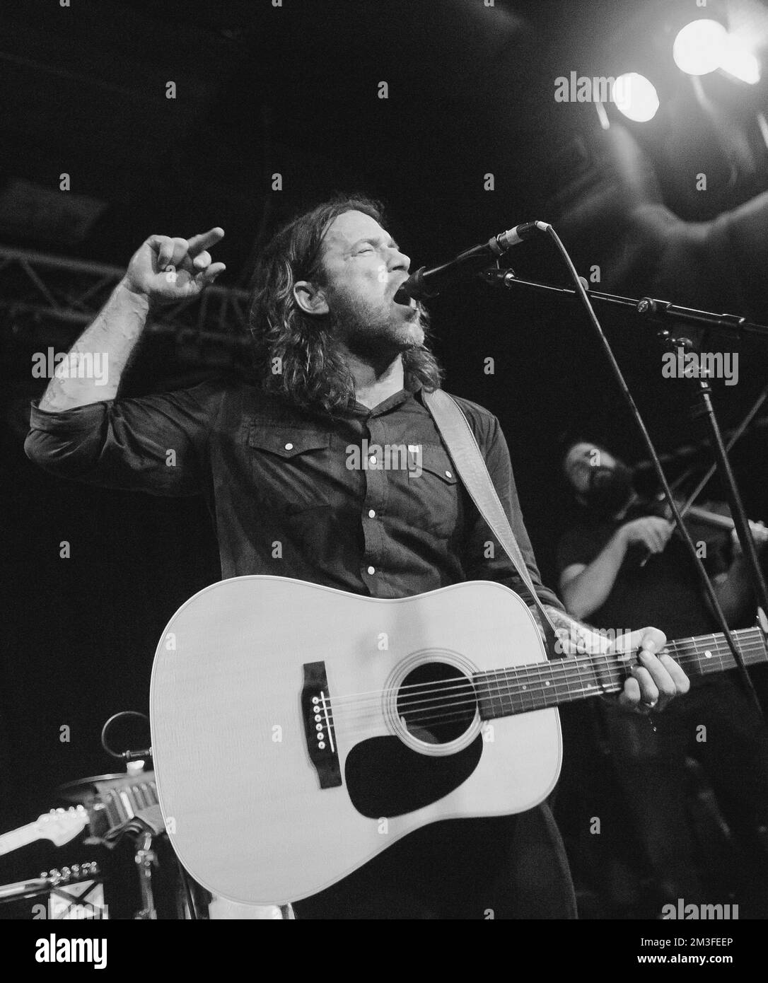 Chuck ragan on stage hi-res stock photography and images - Alamy