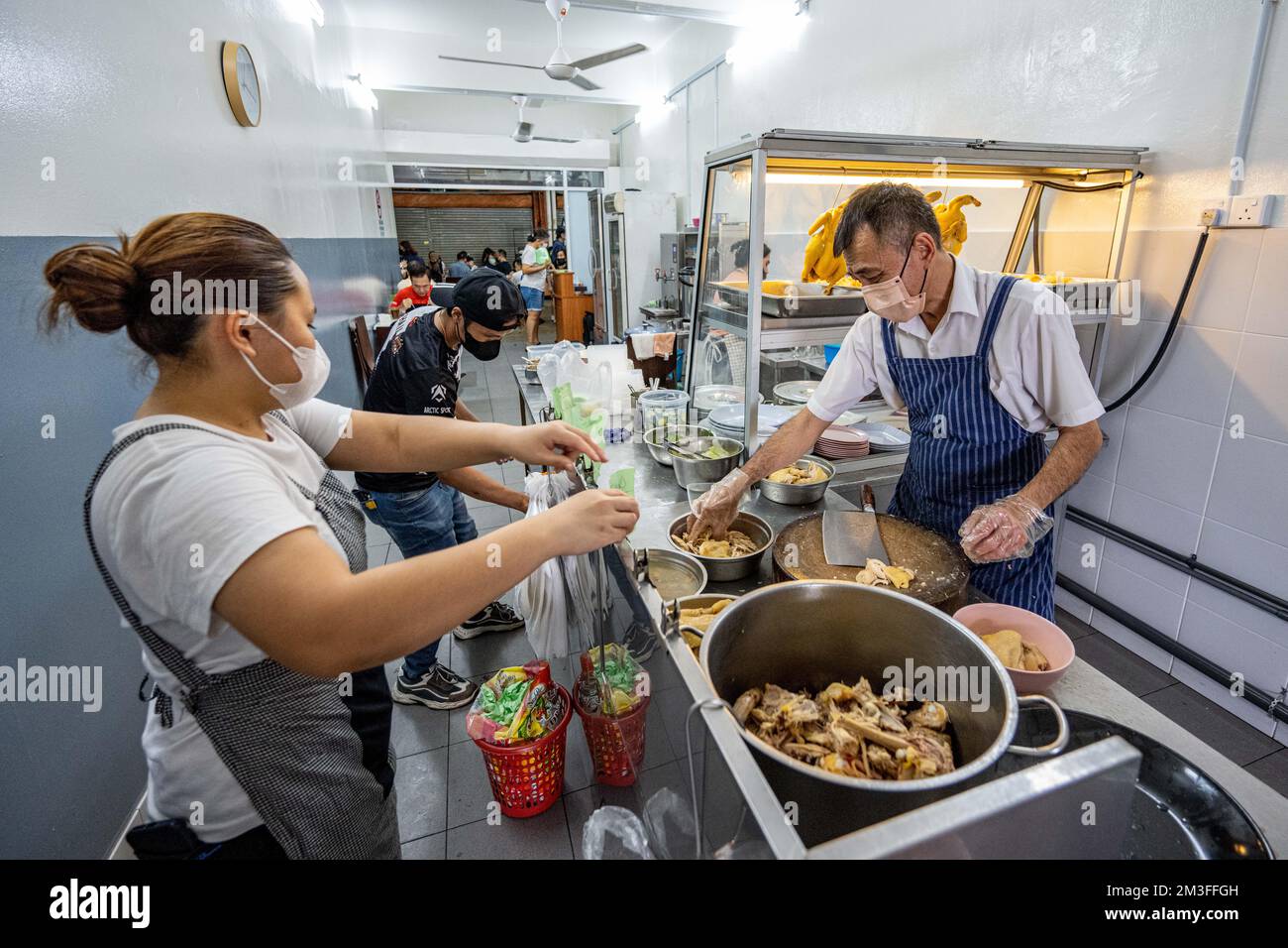 Kota Kinabalu, Malaysia. 3rd Dec, 2022. Andrew Wong Hin Hau prepares ...