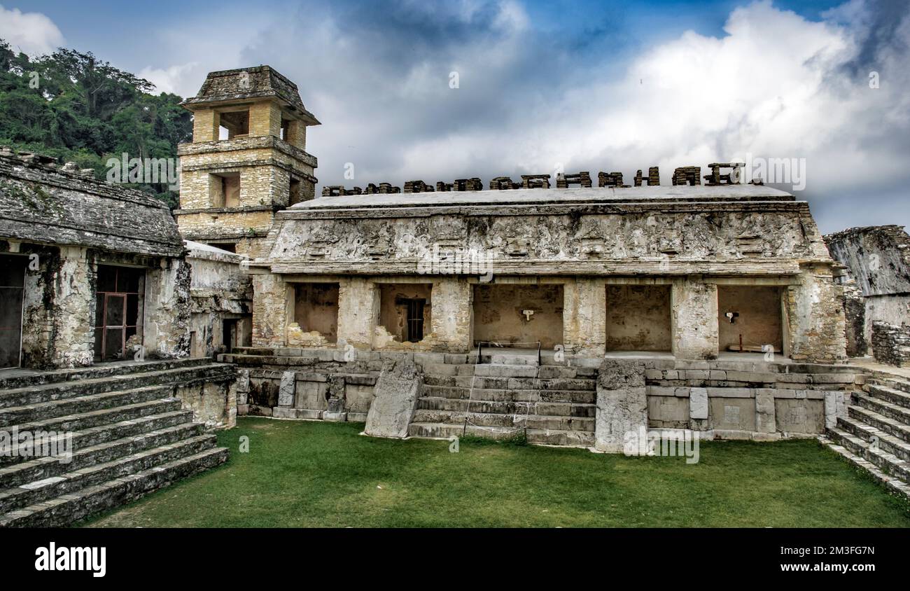 Zona arqueologica palenque hi-res stock photography and images - Alamy