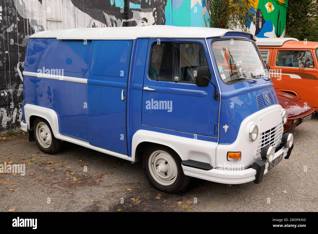 Old renault van hi-res stock photography and images - Alamy