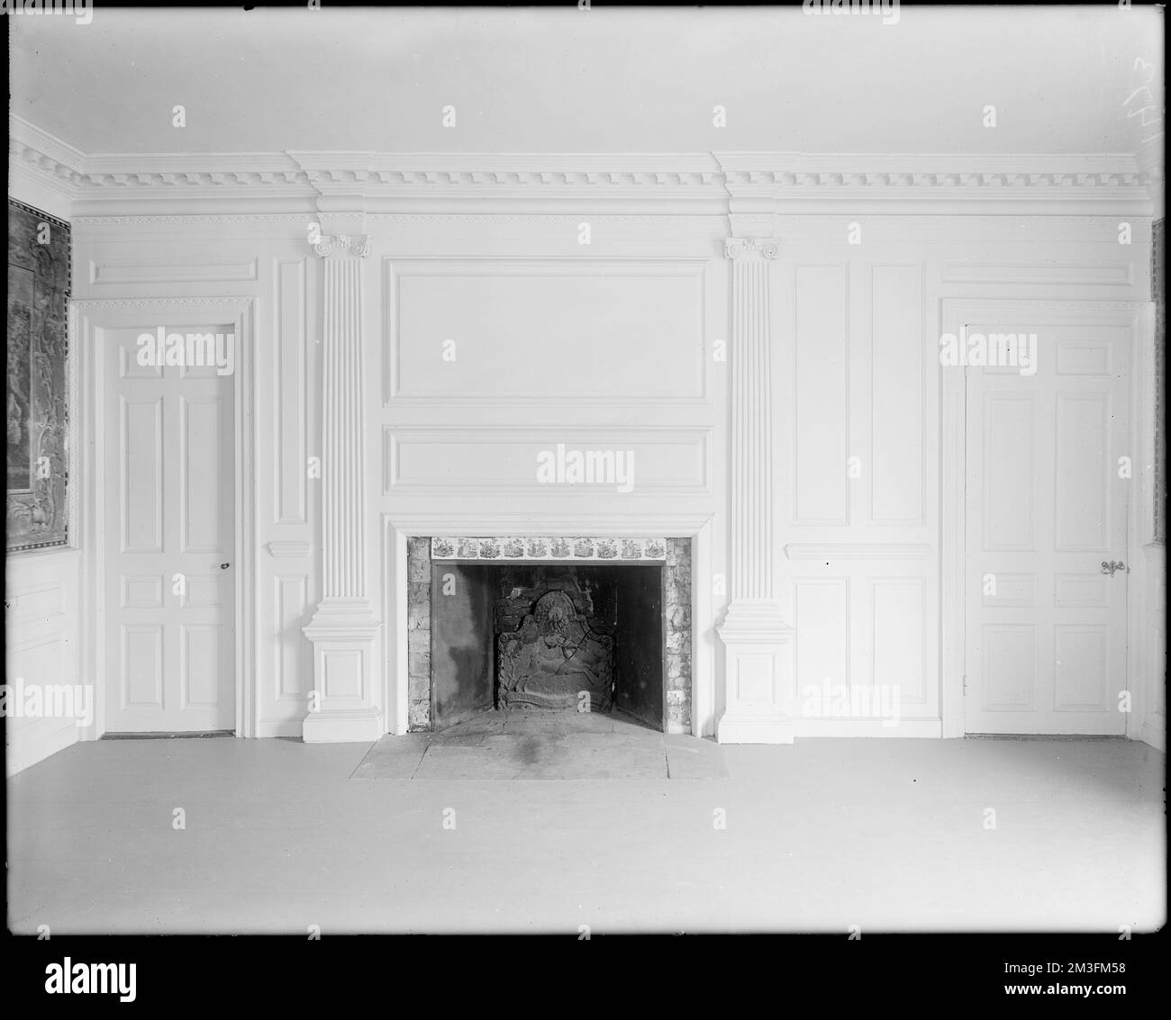 Marblehead, 169 Washington Street, interior detail, panelling and ...