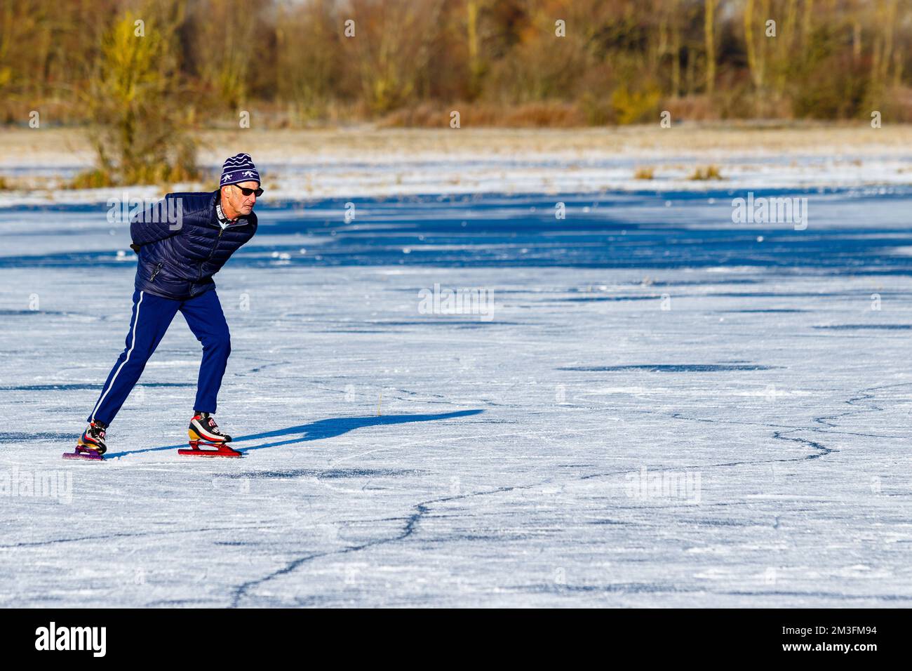 Fen skating hi-res stock photography and images - Alamy