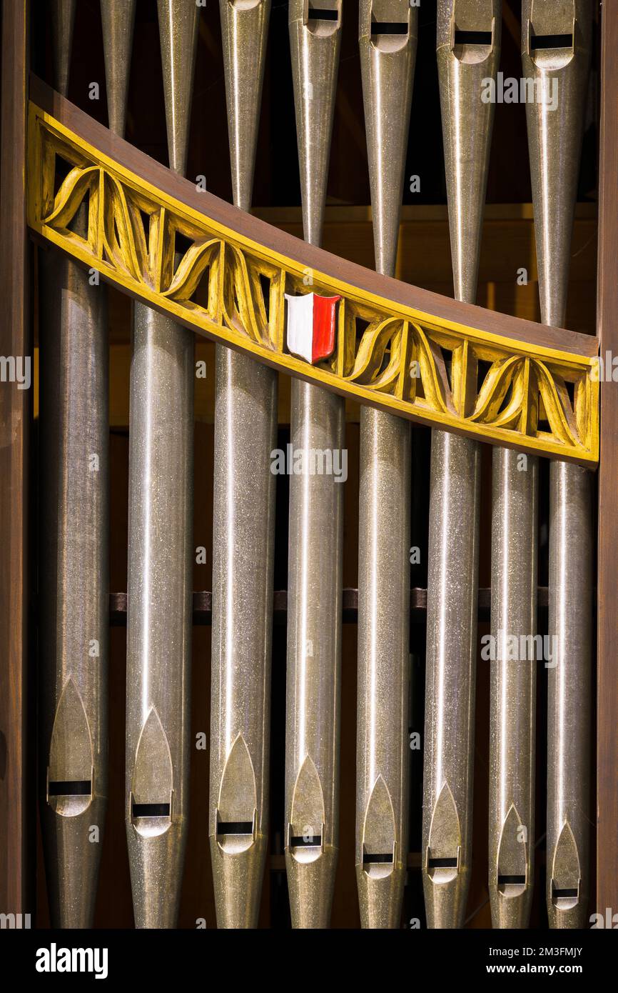 Pipes of pipe organ inside the historic St. Matthew's Episcopal ...