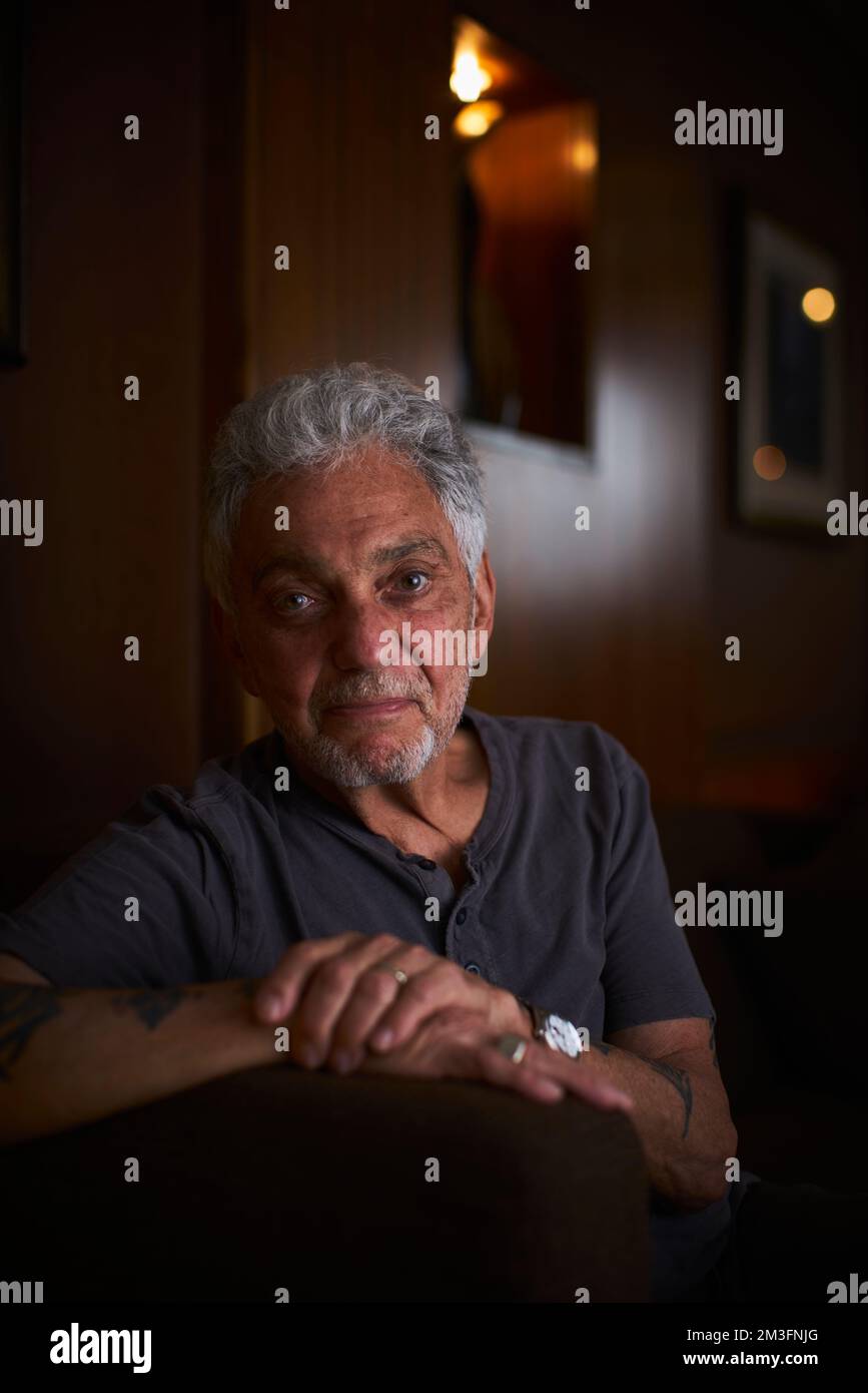 Steve gadd drums hi-res stock photography and images - Alamy