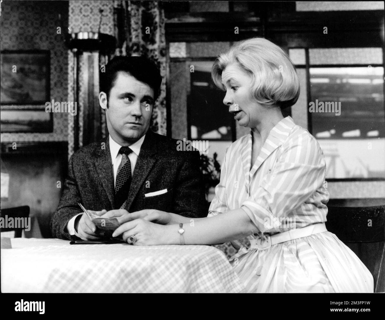 Ohnsorg-Theater "Mein Mann der fährt zur See" - Eine dumme Geschichte ...