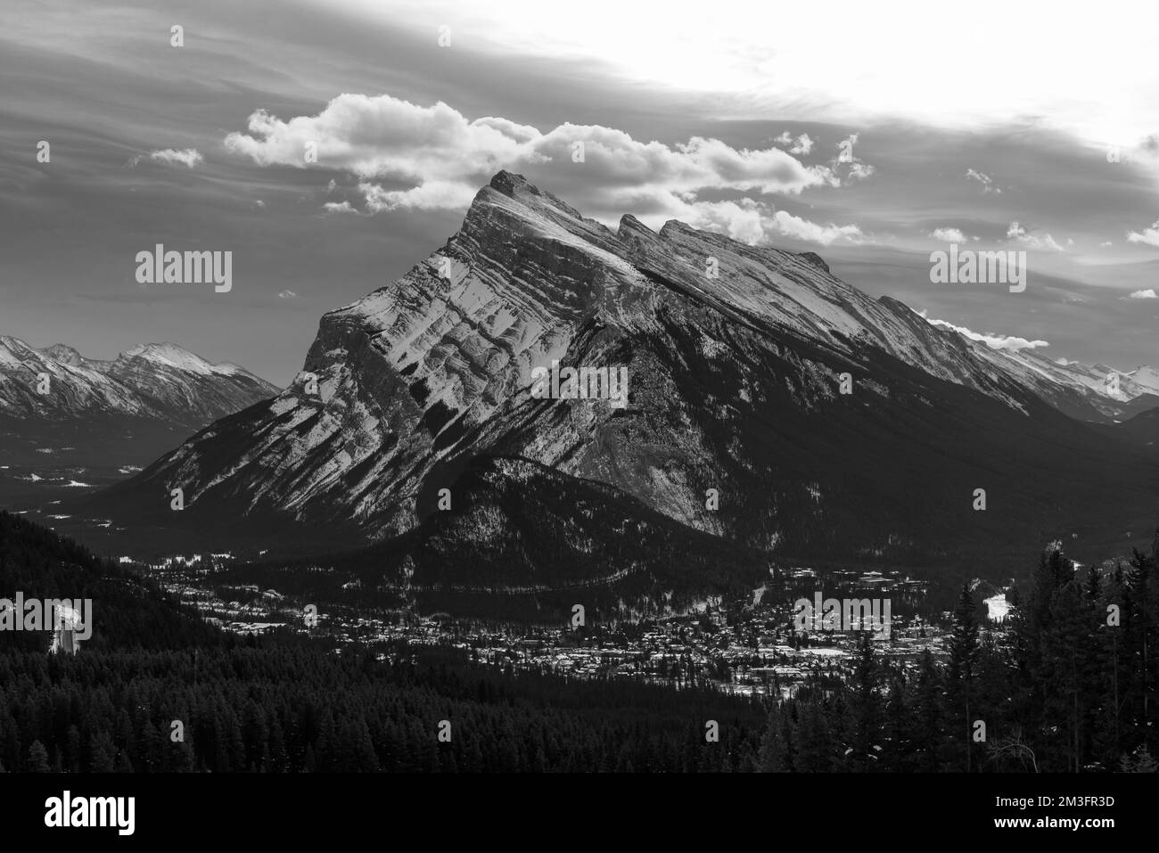 Mount Rundle Banff Canada Winter Stock Photo - Alamy