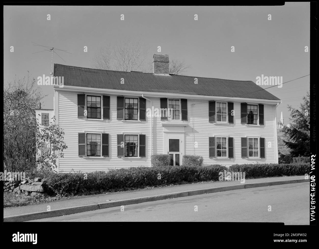 Marblehead, Mass.: Moll Pitcher's House, 'The Old Brig' , Architecture ...